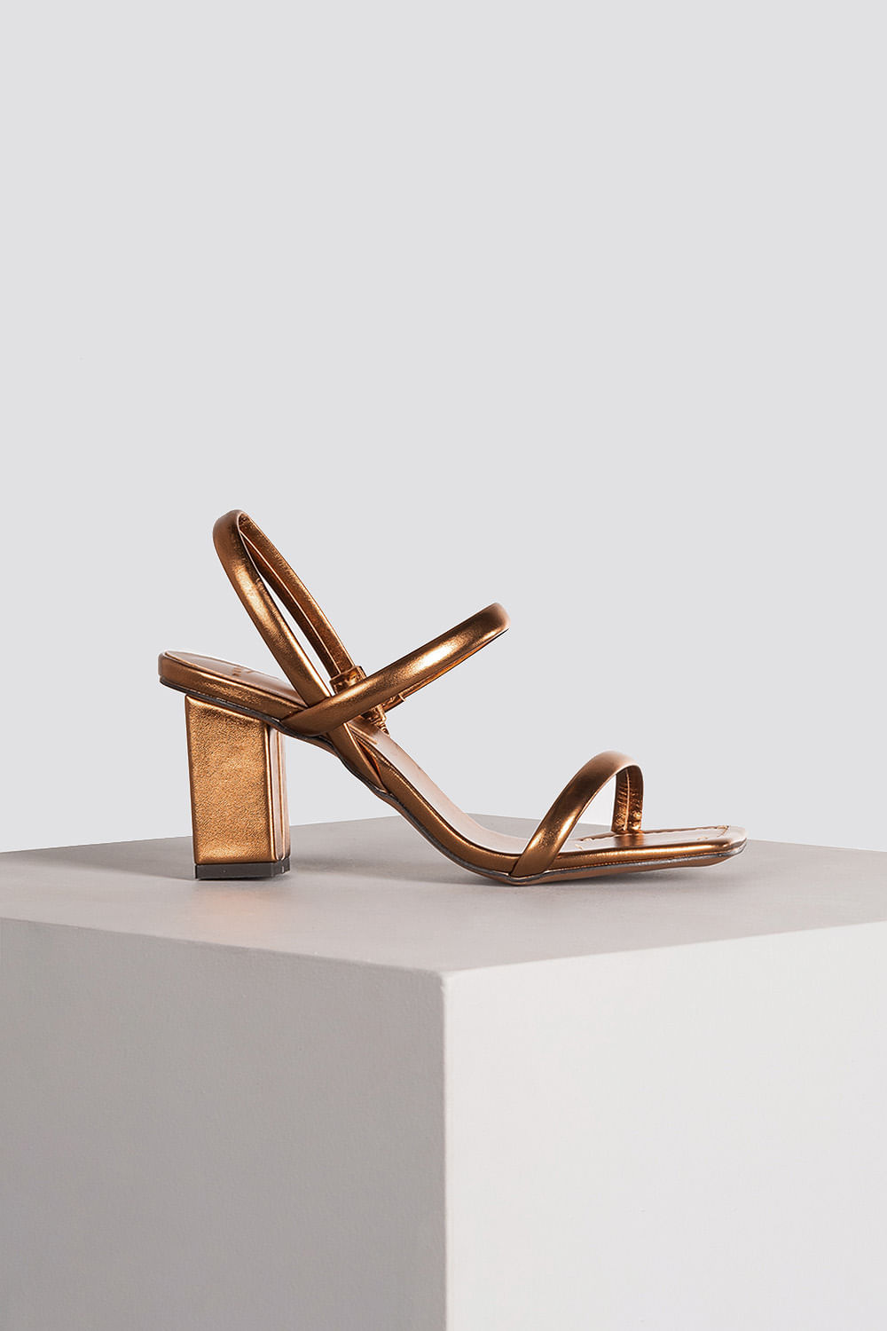 Calçados Femininos, Botas, Sandálias e mais | Mundial Calçados